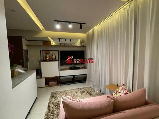 Flat com ótimo preço no bairro Pinheiros. Confira!