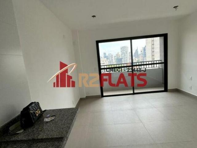 Flat com ótimo preço no bairro Pinheiros. Confira!