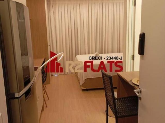 Flat com ótimo preço no bairro Pinheiros. Confira!