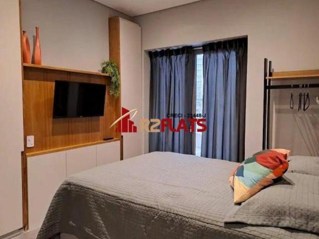 Flat com ótimo preço no bairro Pinheiros. Confira!