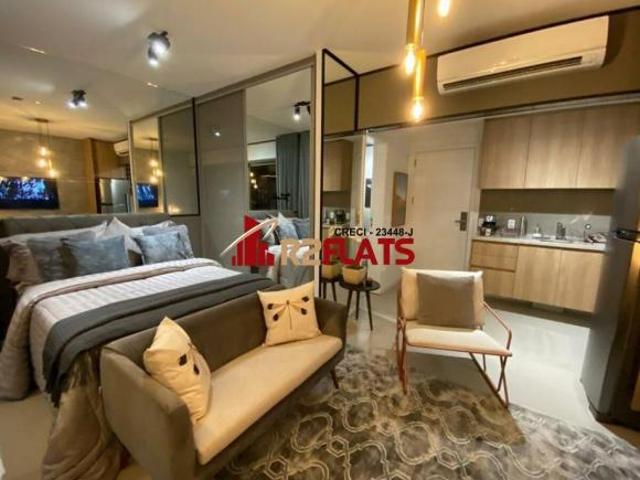 Flat com ótimo preço no bairro Pinheiros. Confira!