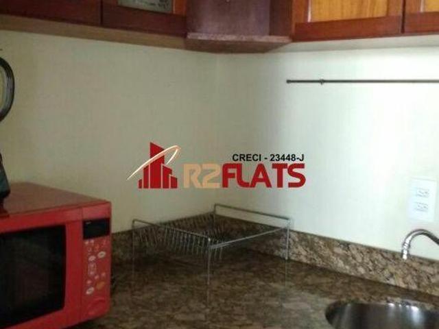 Flat com ótimo preço no bairro Pinheiros. Confira!
