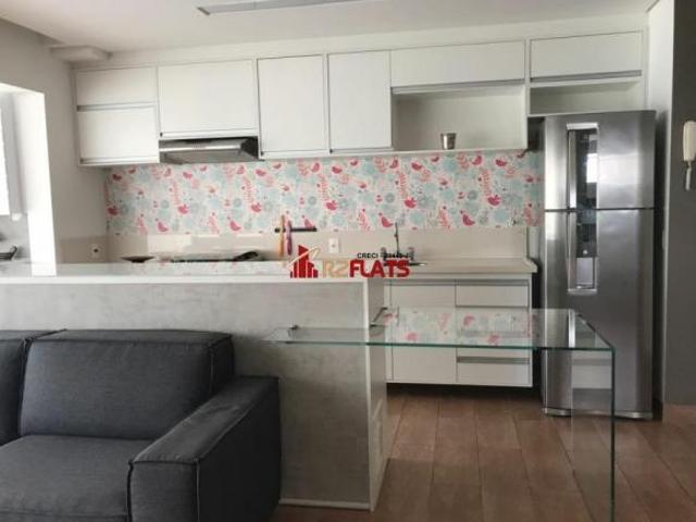 Flat com ótimo preço no bairro Pinheiros. Confira!