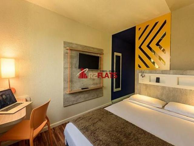 Flat com ótimo preço no bairro República. Confira!