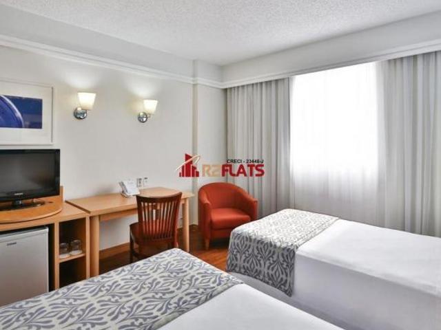 Flat com ótimo preço no bairro República. Confira!