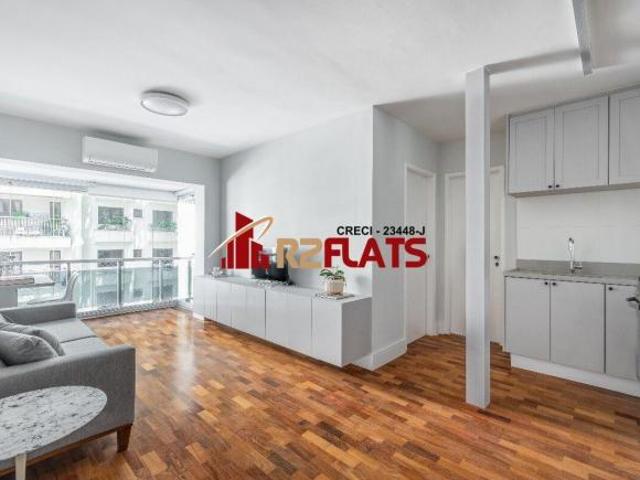 Flat com ótimo preço no bairro Vila Nova Conceição. Confira