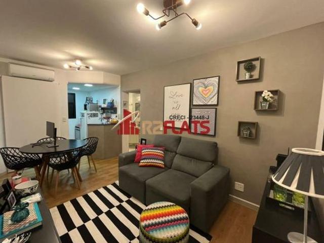 Flat com ótimo preço no bairro Vila Nova Conceição. Confira!