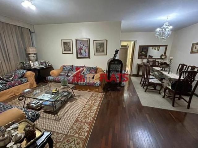 Flat com ótimo preço no bairro Vila Nova Conceição. Confira!