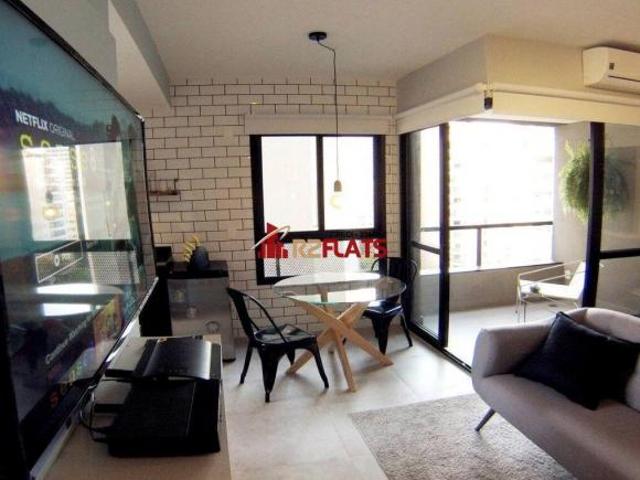 Flat com ótimo preço no bairro Vila Olímpia. Confira!