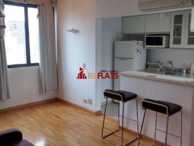 Flat com ótimo preço no bairro Vila Olímpia. Confira!