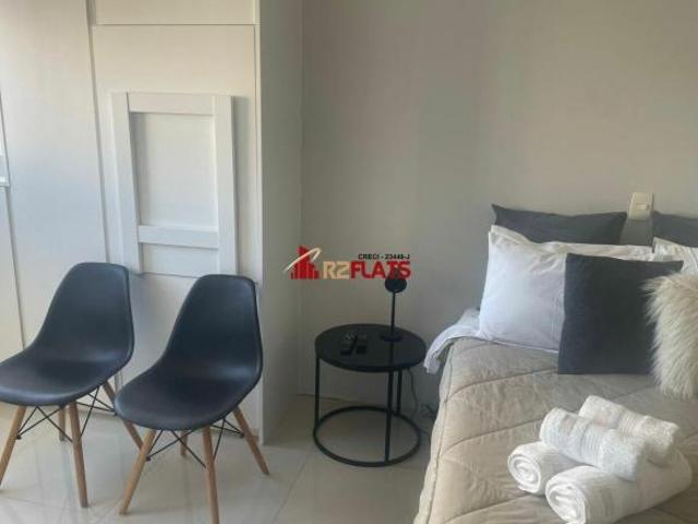 Flat com ótimo preço no bairro Vila Olímpia. Confira!