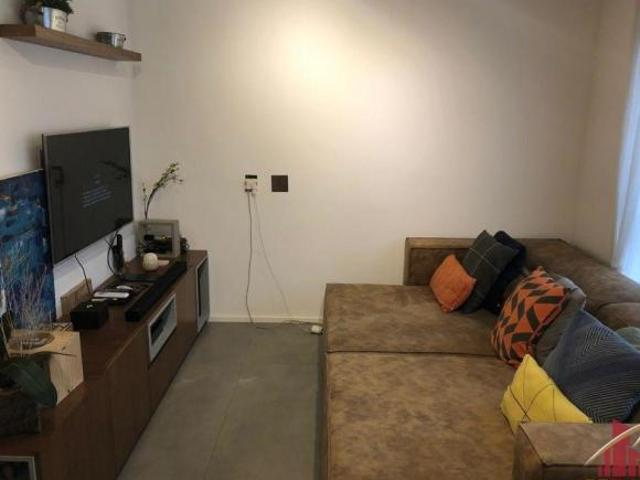 Flat com ótimo preço no bairro Vila Olímpia. Confira!