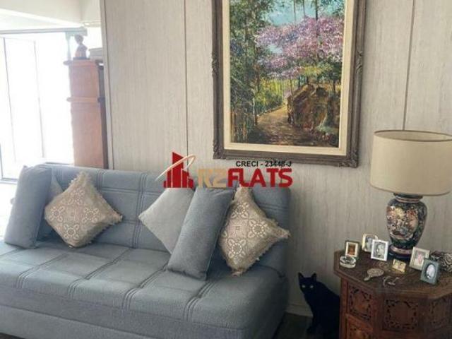 Flat com ótimo preço no bairro Vila Olímpia. Confira!