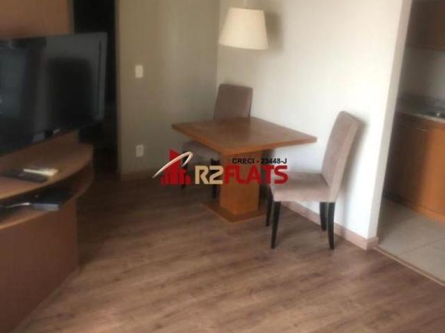 Flat com ótimo preço no bairro Vila Olímpia. Confira!