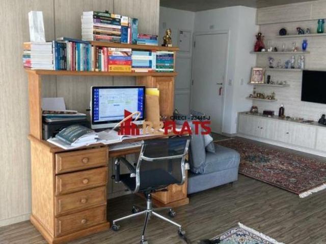 Flat com ótimo preço no bairro Vila Olímpia. Confira!
