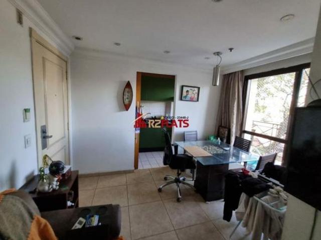Flat com ótimo preço no bairro Vila Olímpia. Confira!