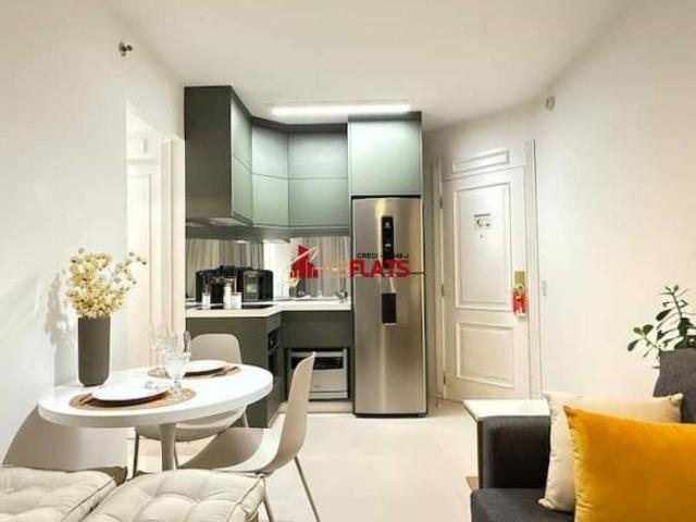 Flat com ótimo preço no bairro Vila Olímpia. Confira!