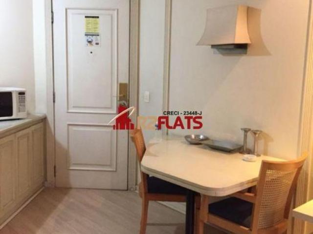Flat com ótimo preço no bairro Vila Olímpia. Confira!