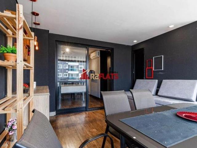 Flat com ótimo preço no bairro Vila Olímpia. Confira!