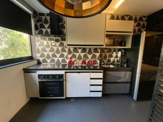 Flat com ótimo preço no bairro Vila Olímpia. Confira!