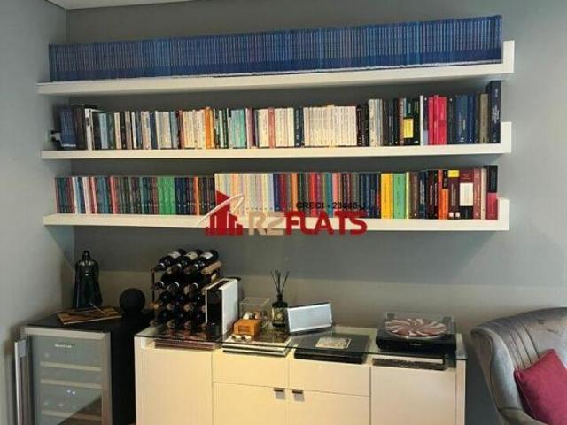 Flat com ótimo preço no bairro Vila Olímpia. Confira!