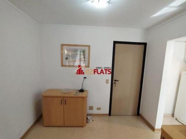 Flat com ótimo preço no bairro Vila Olímpia. Confira!