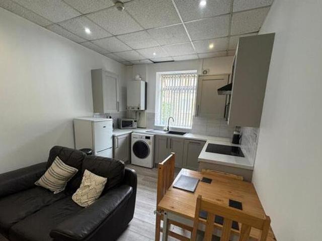Flat, Crookesmoor Road, 1 Bedroom Flat