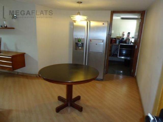 FLAT DUPLEX COM 02 QUARTOS PARA LOCAÇÃO NA BELA VISTA!