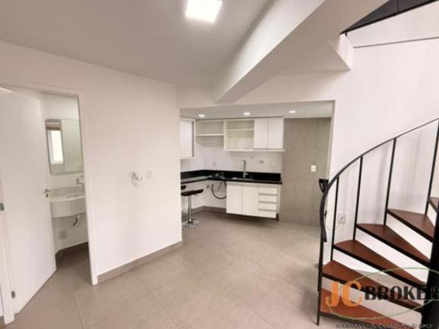 Flat duplex com 50 m², 1 suíte, 1 vaga