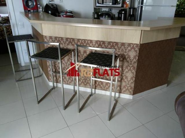 Flat Duplex com ótimo preço no bairro Morumbi. Confira!
