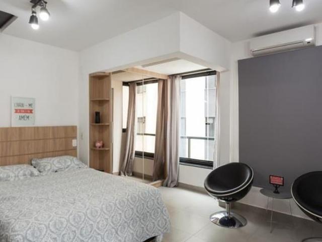 Flat duplex no coração da Vila Olímpia com terraço gourmet e ofurô privativo!