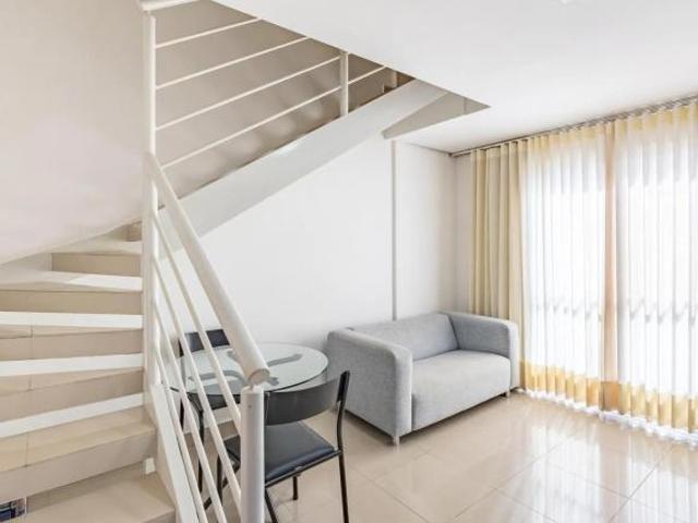Flat duplex no Setor Bueno com 52 m² e oportunidade para investimento