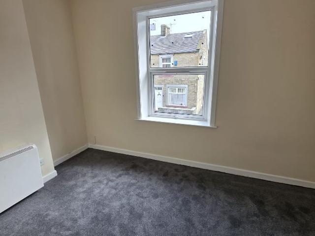 Flat D, Queen Victoria Road, Burnley BB10, 1 bed flat to rent, £475 pcm | PrimeLocation