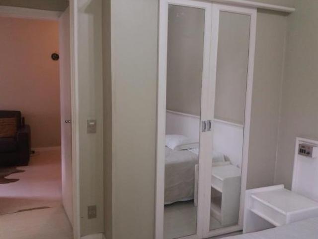 Flat de 01 dormitório à venda e para locaão nos Jardins Ópera Five Stars