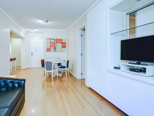 Flat de 1 dormitório com 35m² para venda em Moema