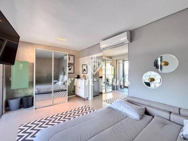 Flat disponível para venda no VHouse Faria Lima, com 38m², 1 dormitório e 1 vaga