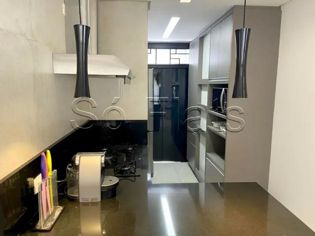 Flat disponível para locação com mobília refinada com localização ao lado da Avenida Paulista