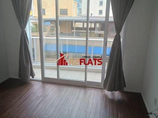 FLAT EXCELENTE PARA ALUGUEL NA SANTA CECÍLIA/CENTRO!