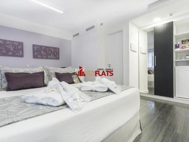 FLAT EXCELENTE PARA VENDA EM MOEMA, VEJA