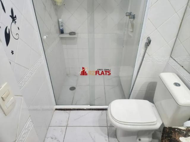 Flat excelente para venda em moema, veja