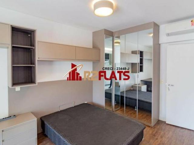 FLAT EXCELENTE PARA VENDA EM MOEMA, VEJA