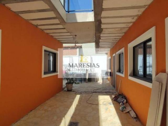 Flat Exclusivo a 500 Metros da Praia: Vista para Montanhas de Maresias e Acabamento Premium
