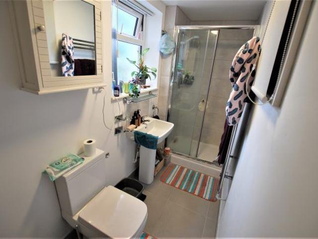 Flat E, 301 Upperthorpe