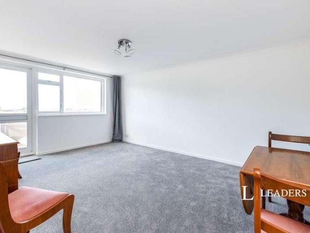 Flat, Elizabeth Court, Grove Road, Bournemouth, Dorset, BH1