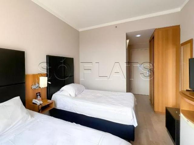 Flat em Moema disponível para venda com 26,25m² e 01 vaga de garagem