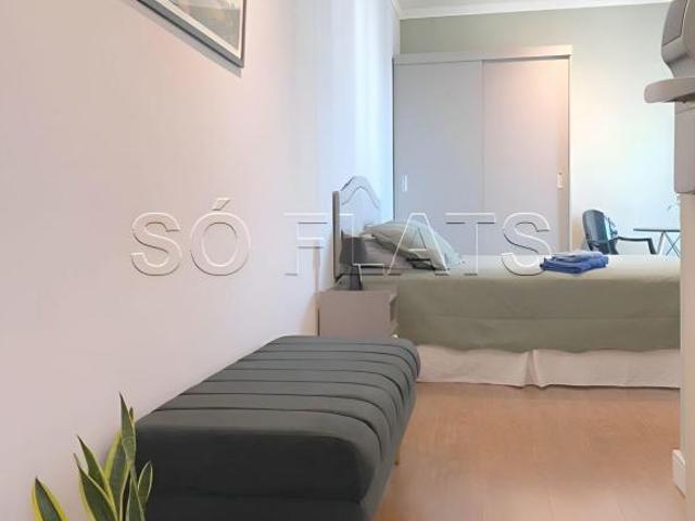 Flat em Moema disponível para venda com 26m² e 01 vaga de garagem