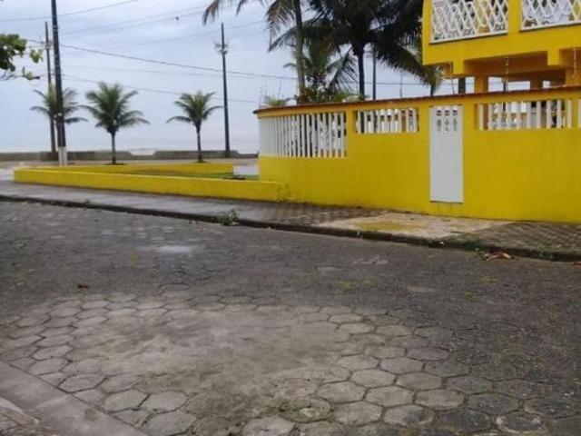 Flat em Av Governador Mario Covas Jr Itaóca Mongaguá/SP