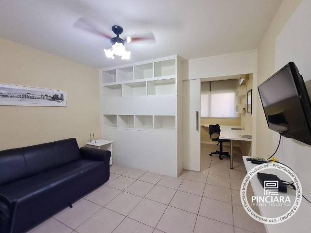 Flat em Centro, Rio de Janeiro/RJ de 32m² 1 quartos para locação R$ 2.500,00/mes