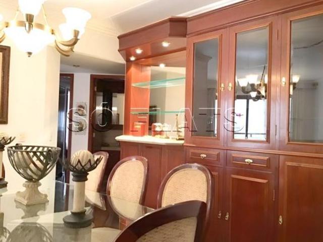 Flat em Indianópolis, São Paulo/SP de 120m² 3 quartos à venda por R$ 1.900.000,00