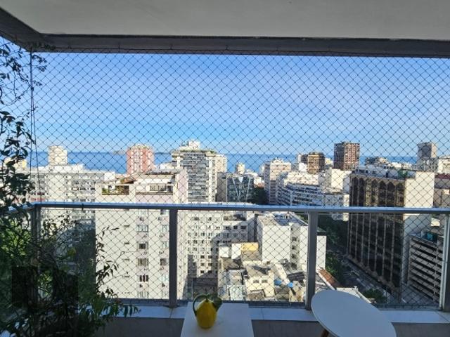Flat em Leblon, Rio de Janeiro/RJ de 71m² 2 quartos à venda por R$ 2.799.900,00